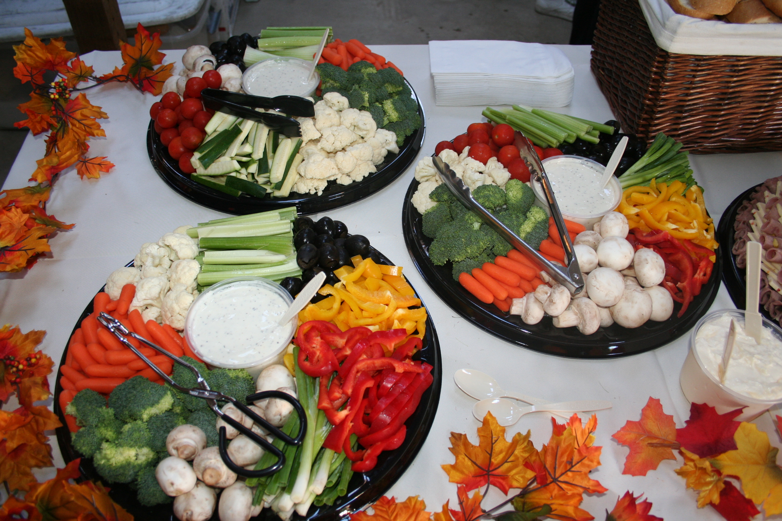 Deli Department – Lakeview Supermarket & Deli, Lucerne CA